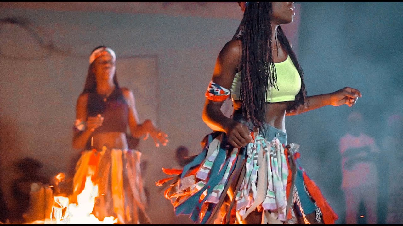 Dominican Panda HD - Dale Zuke FT. Los Boricua (Video Official) - YouTube