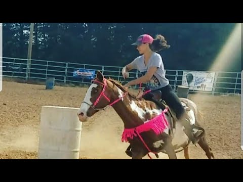 Training my blind horse to barrel race - YouTube