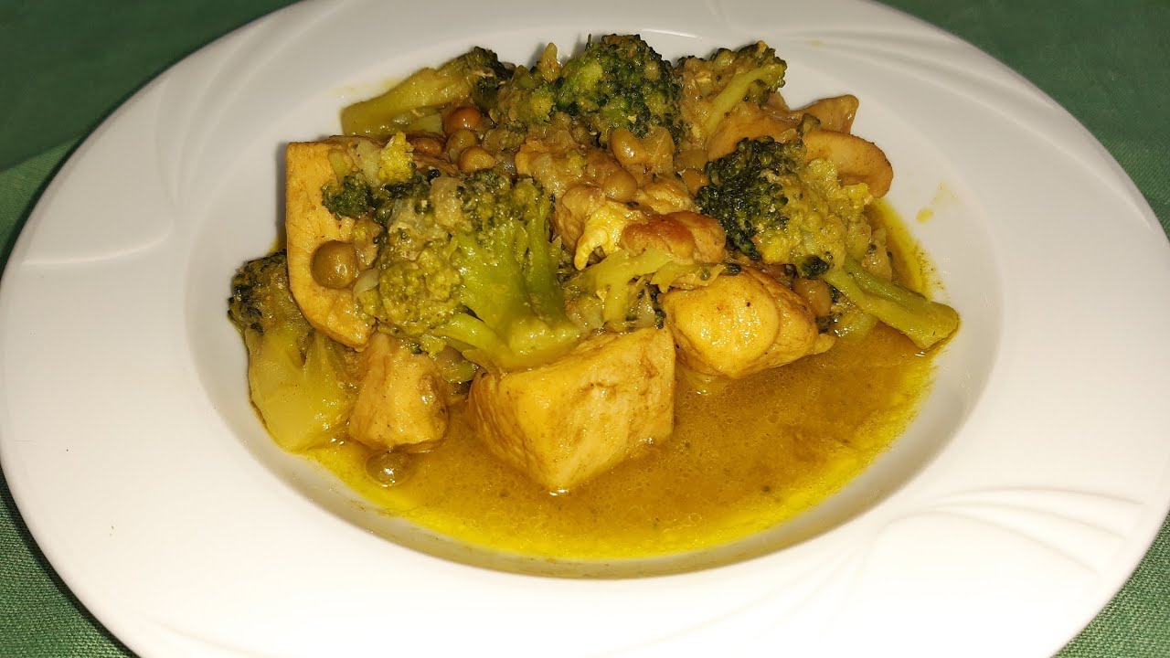 Como hacer: Pollo al curri, con brócoli y guisantes - YouTube