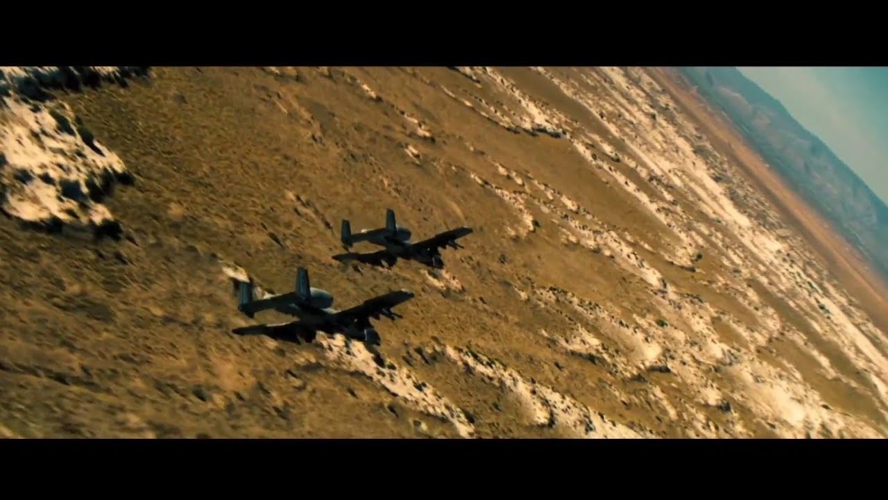 Transformers Scorponok scene (A-10 sfx edit) - YouTube