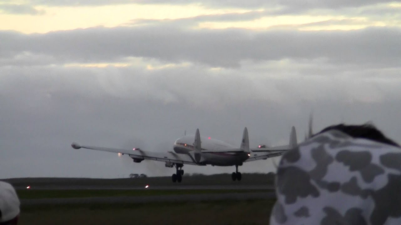 HARS "Connie" Constellation Takeoff - YouTube