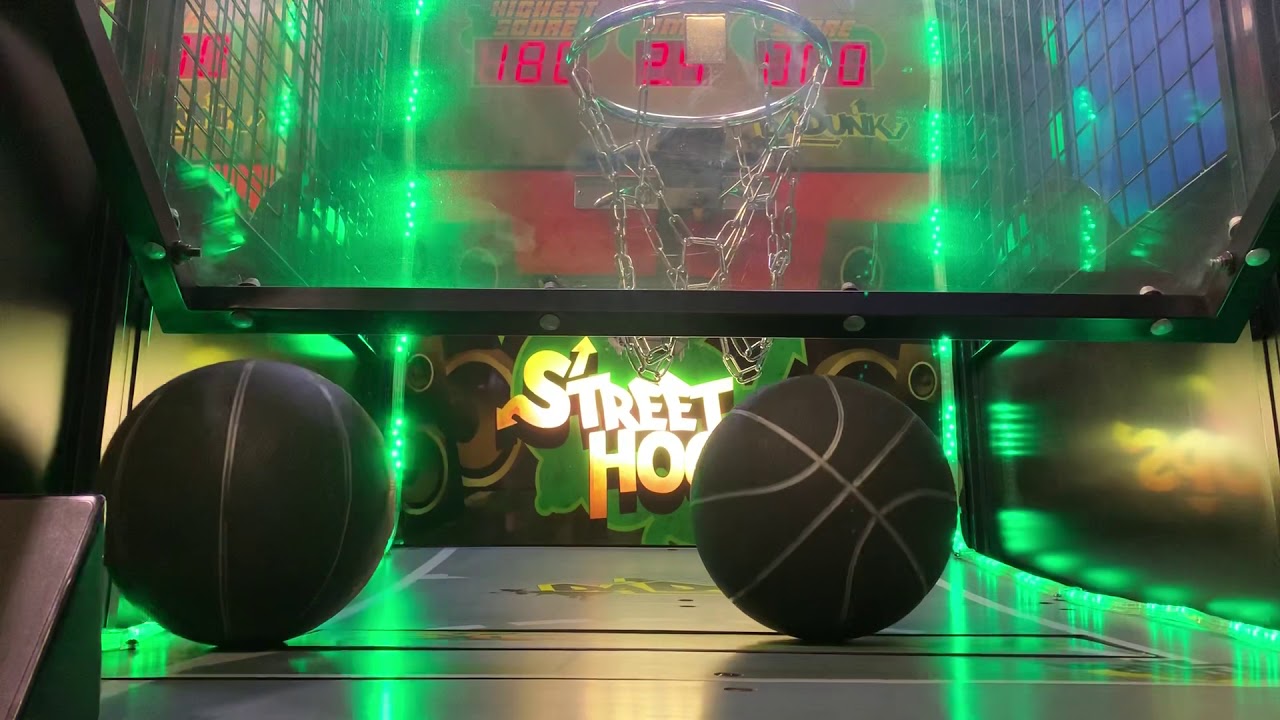 Chuck E. Cheese’s - Street Hoops - YouTube