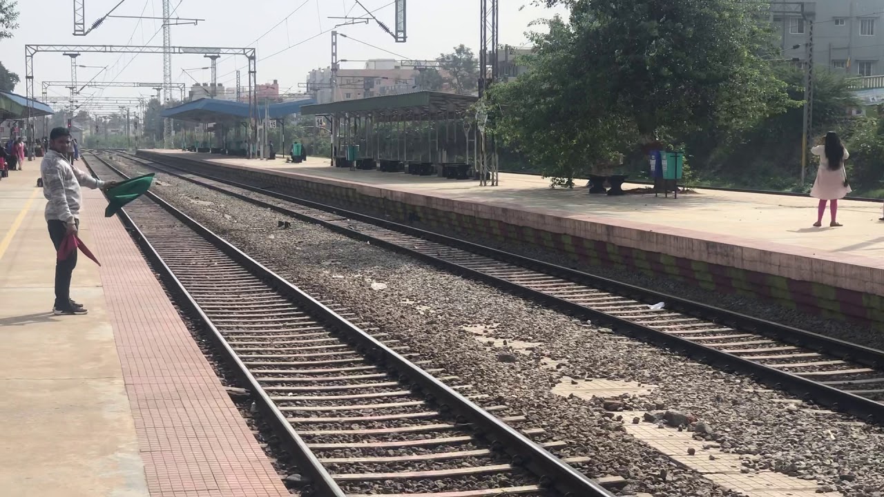 12007 MGR Chennai Central - Mysuru Shatabdi Express skipping WFD at MPS ...