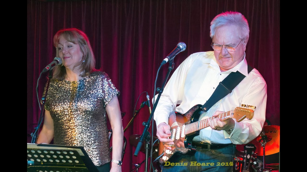 Buddy Britten - She's About A Mover (Live in London 2014) - YouTube