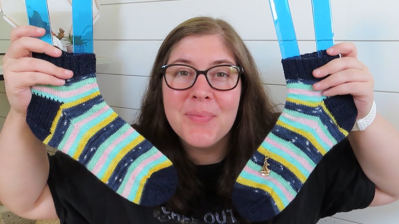 Shelabobby Knitting Podcast - Episode 3 - Outline Tee, Tolsta Tee, and ...