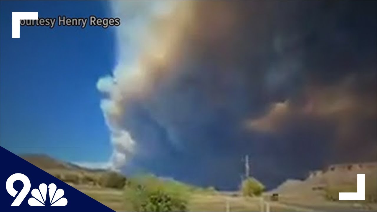 Timelapse shows growing plume of smoke from Colorado wildfire - YouTube