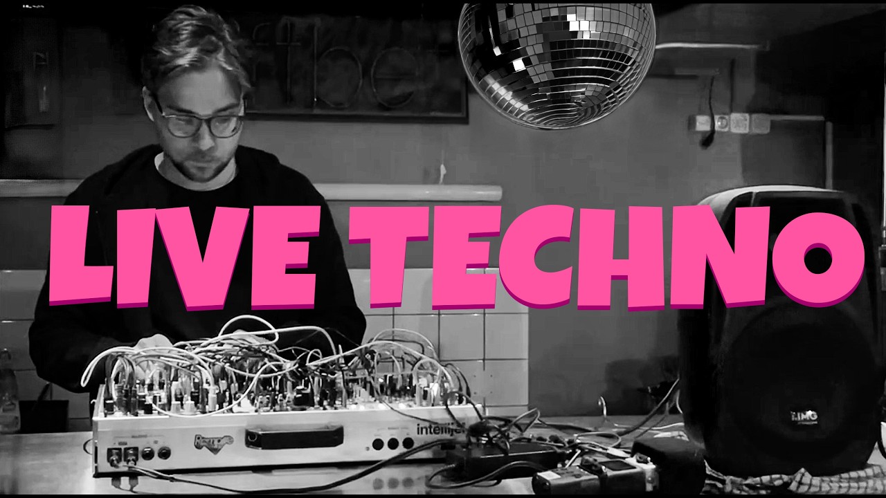Live Modular Techno | Recording with TERRIBLE audio quality - YouTube