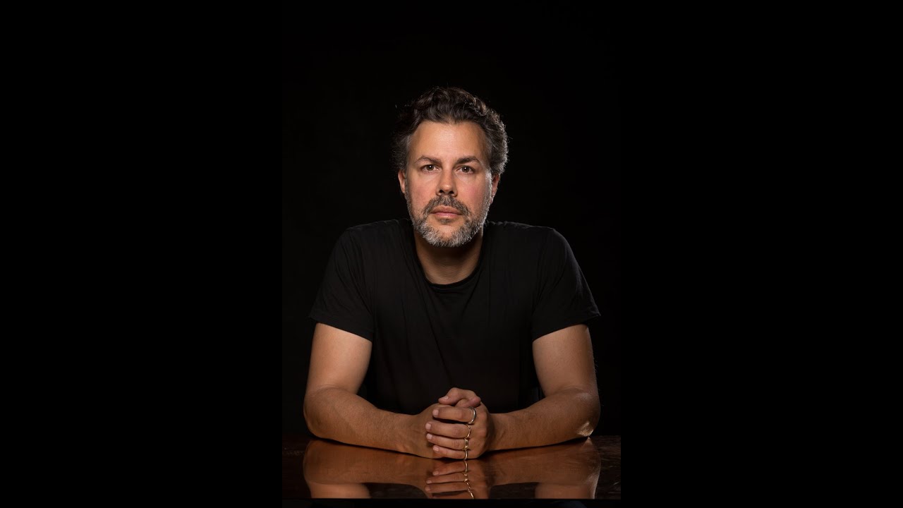 Nicolas Estrada en CorpoJova - YouTube