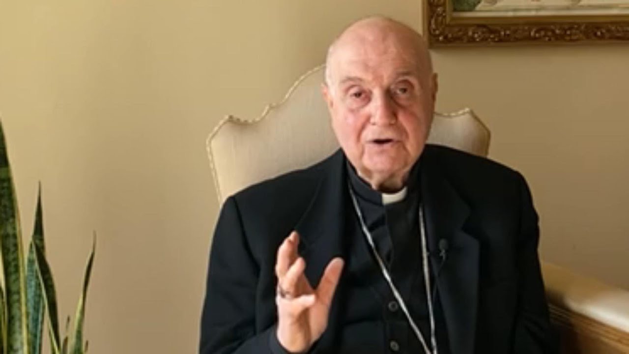 Santissima Trinità - Card. Angelo Comastri - YouTube