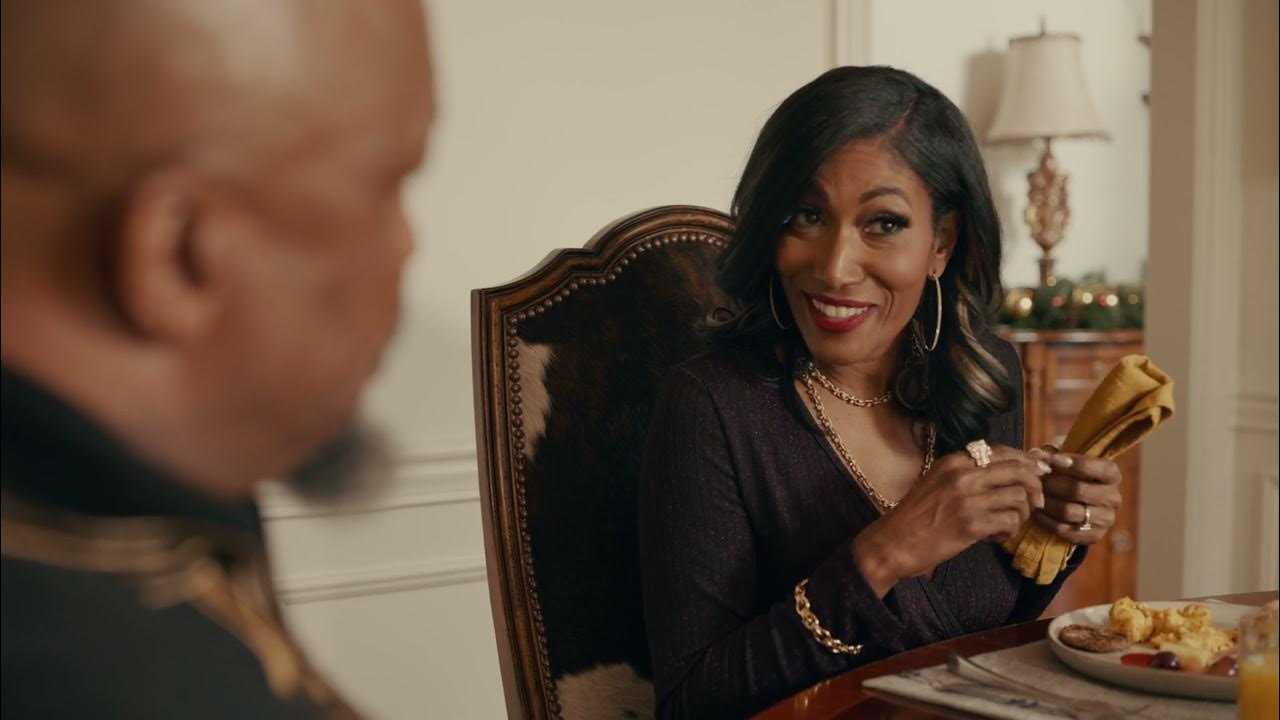 A Royal Christmas Surprise - YouTube