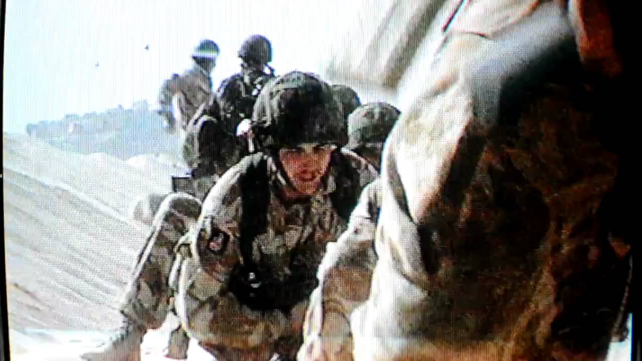 Desert Rats, gulf war, Rifle Company attack with Tank support - YouTube