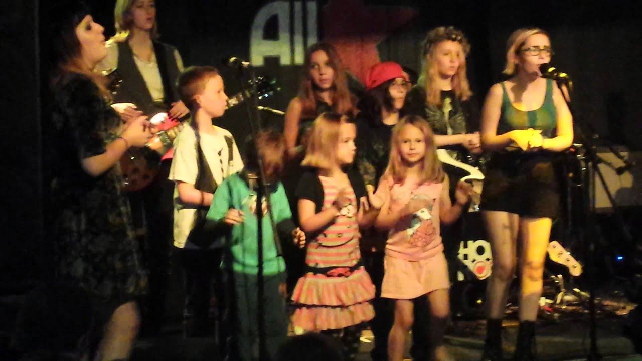 Kaleb & Kam Rock 101 - We Will Rock You - YouTube