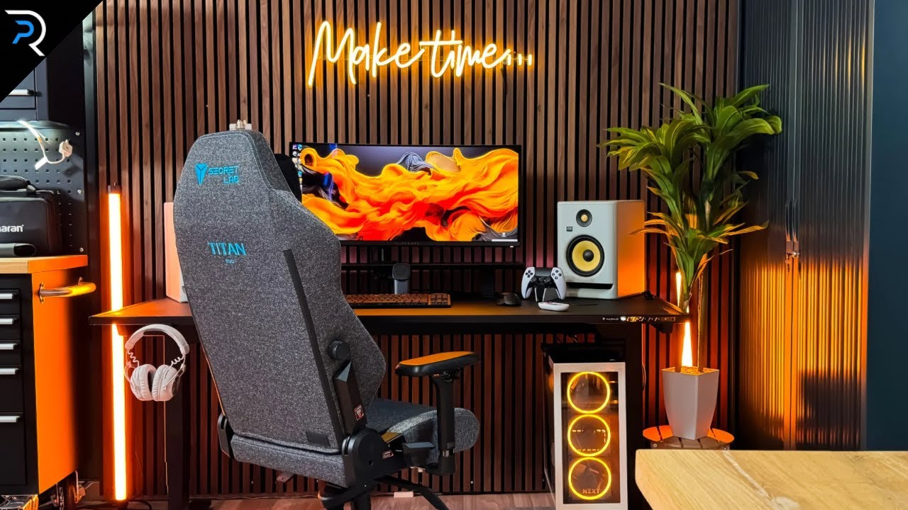 Apple Fanboy Builds Gaming PC (and Setup)! - YouTube