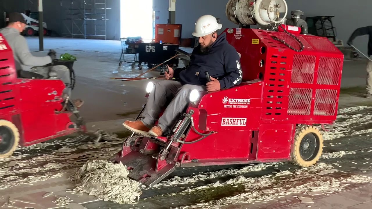 Seamless VCT Flooring Removal: 60,000 Sq. Ft. in One Shift with Extreme ...