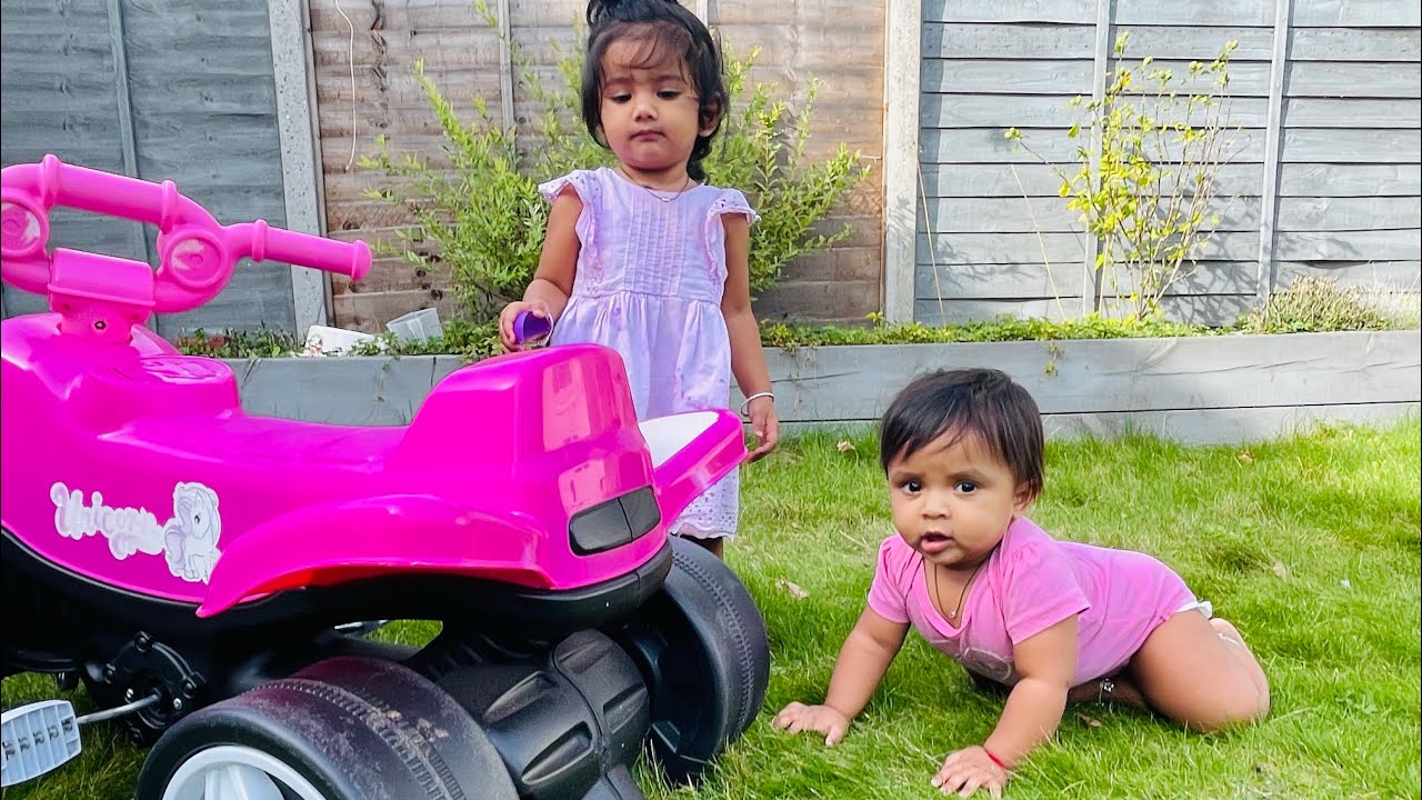 Play time || baby girls in pink || play with bff - YouTube