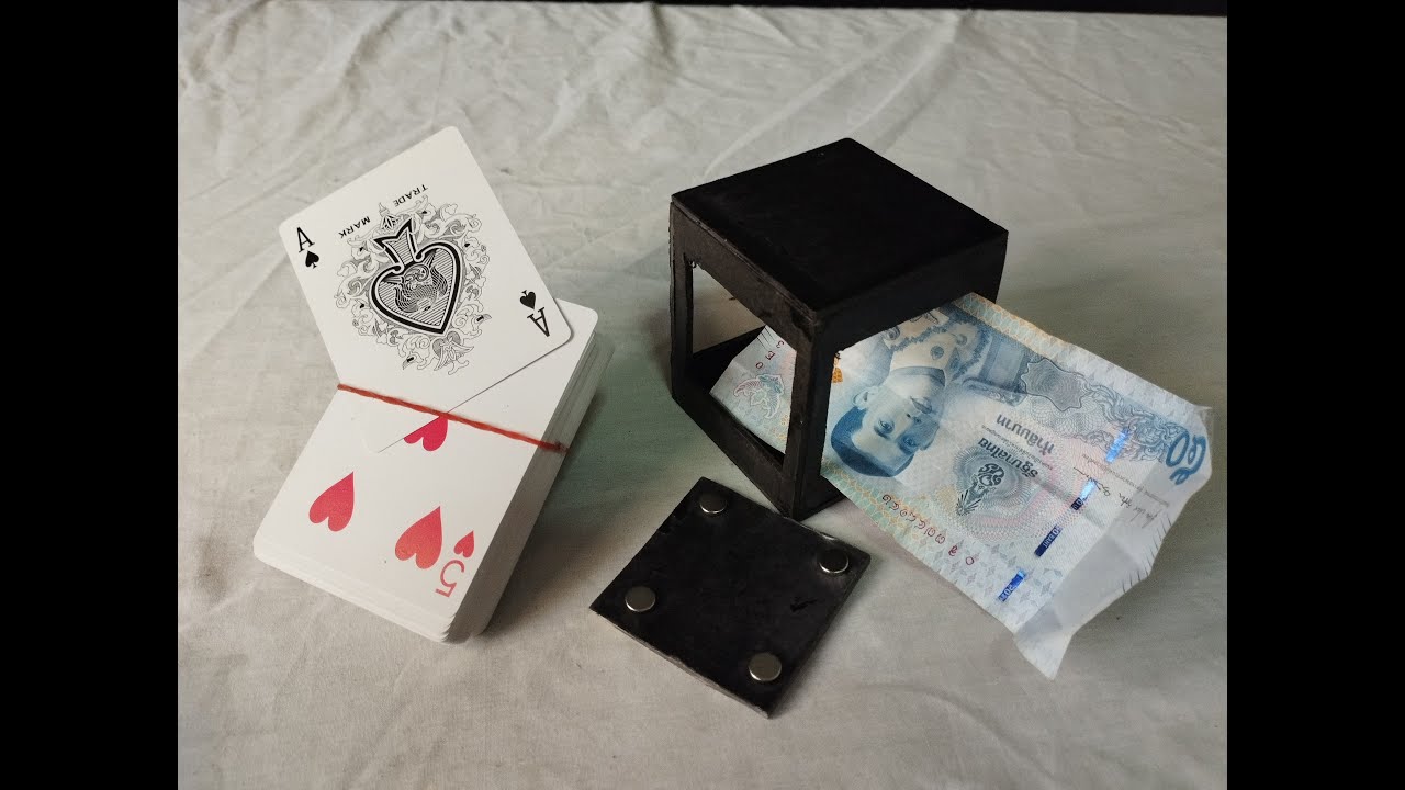 Dissolving playing card magic trick revealed & how to make. - YouTube