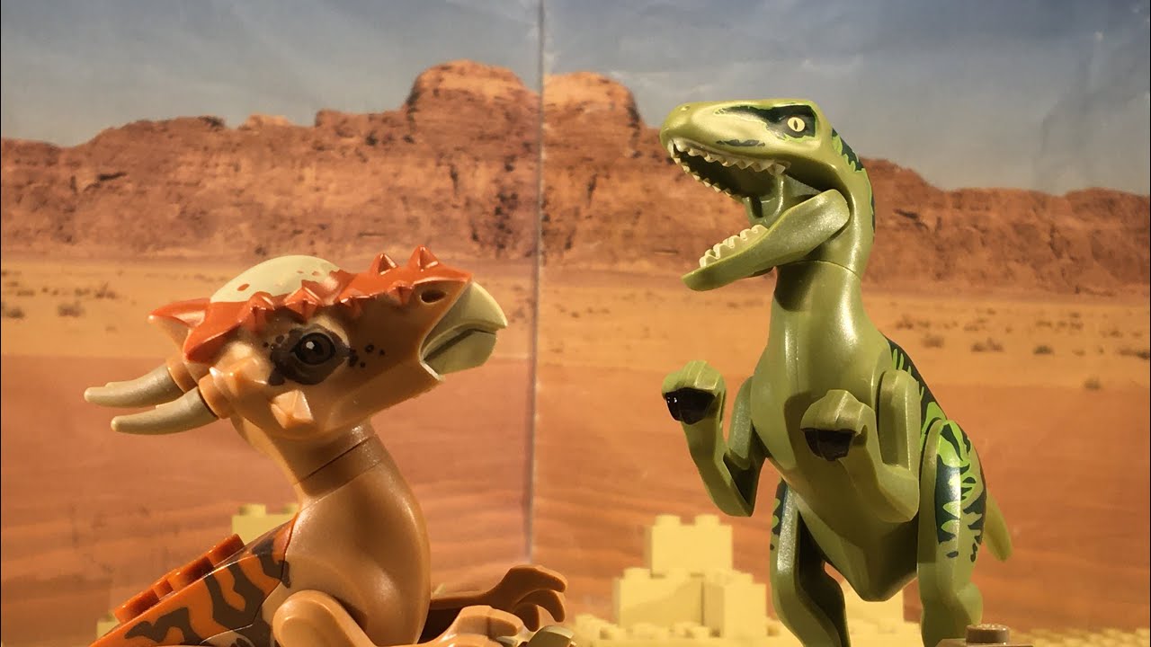 LEGO Velociraptor hunts its prey! - YouTube