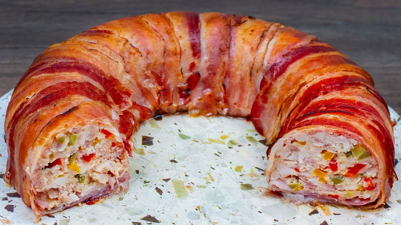 Appetizer with mosaic look! Chicken with vegetables wrapped in bacon ...