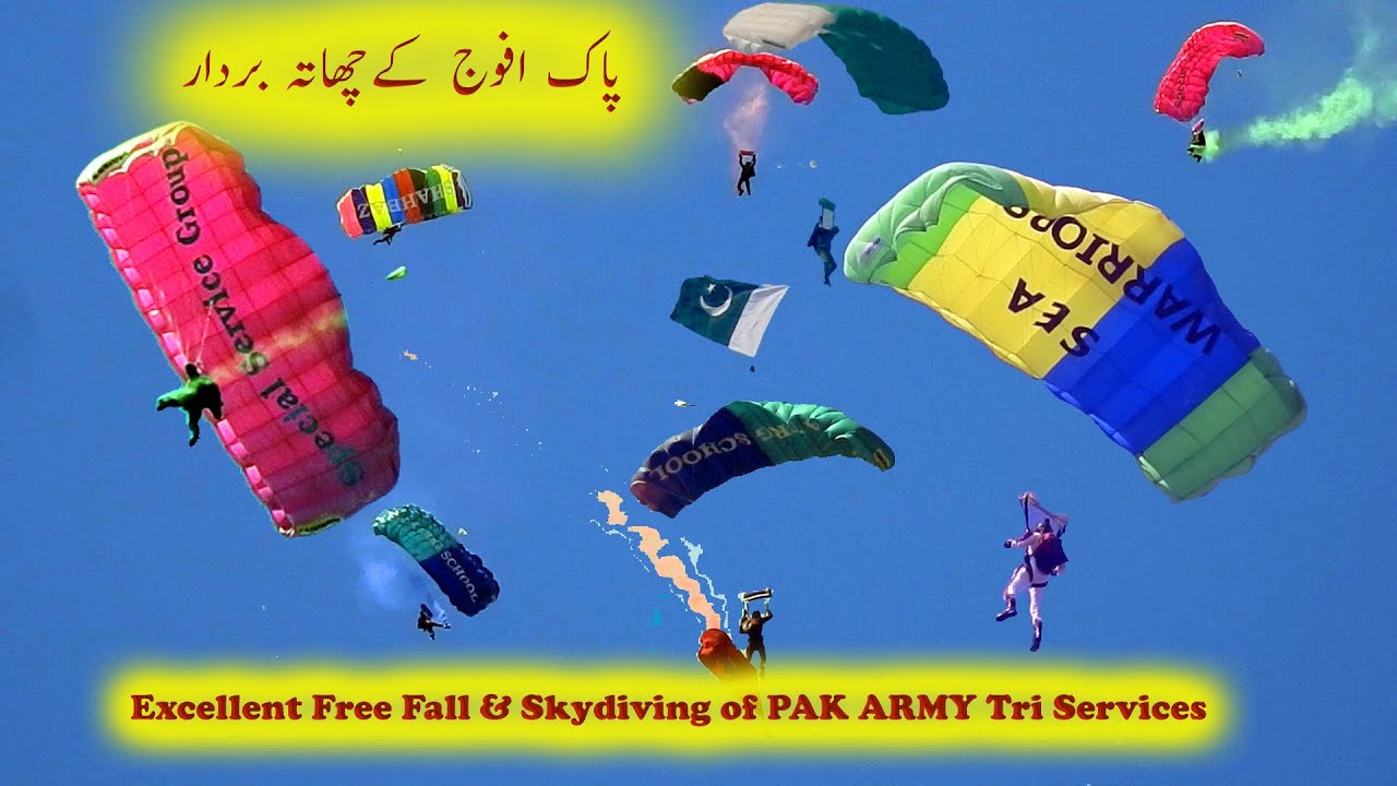 #Pakistan_Armed_Forces #Paratroopers from Tri-Services Practicing ...
