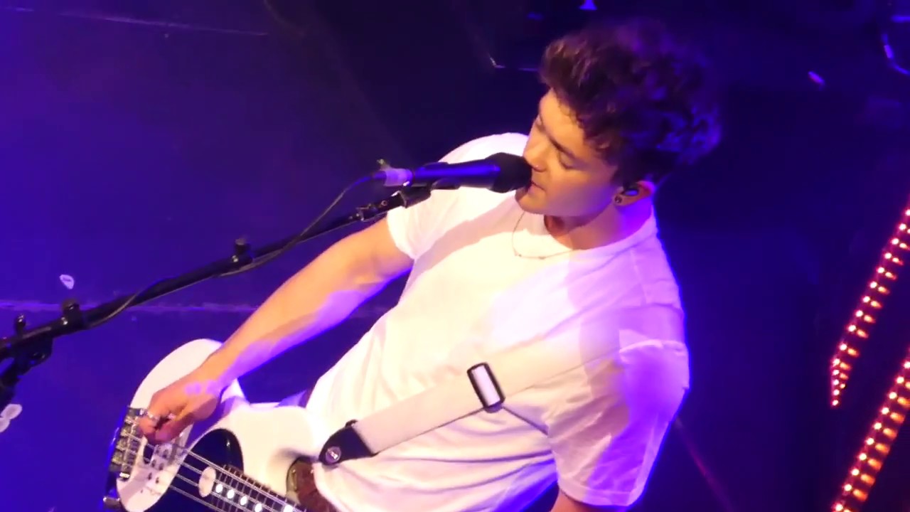 The Vamps - Just My Type - YouTube