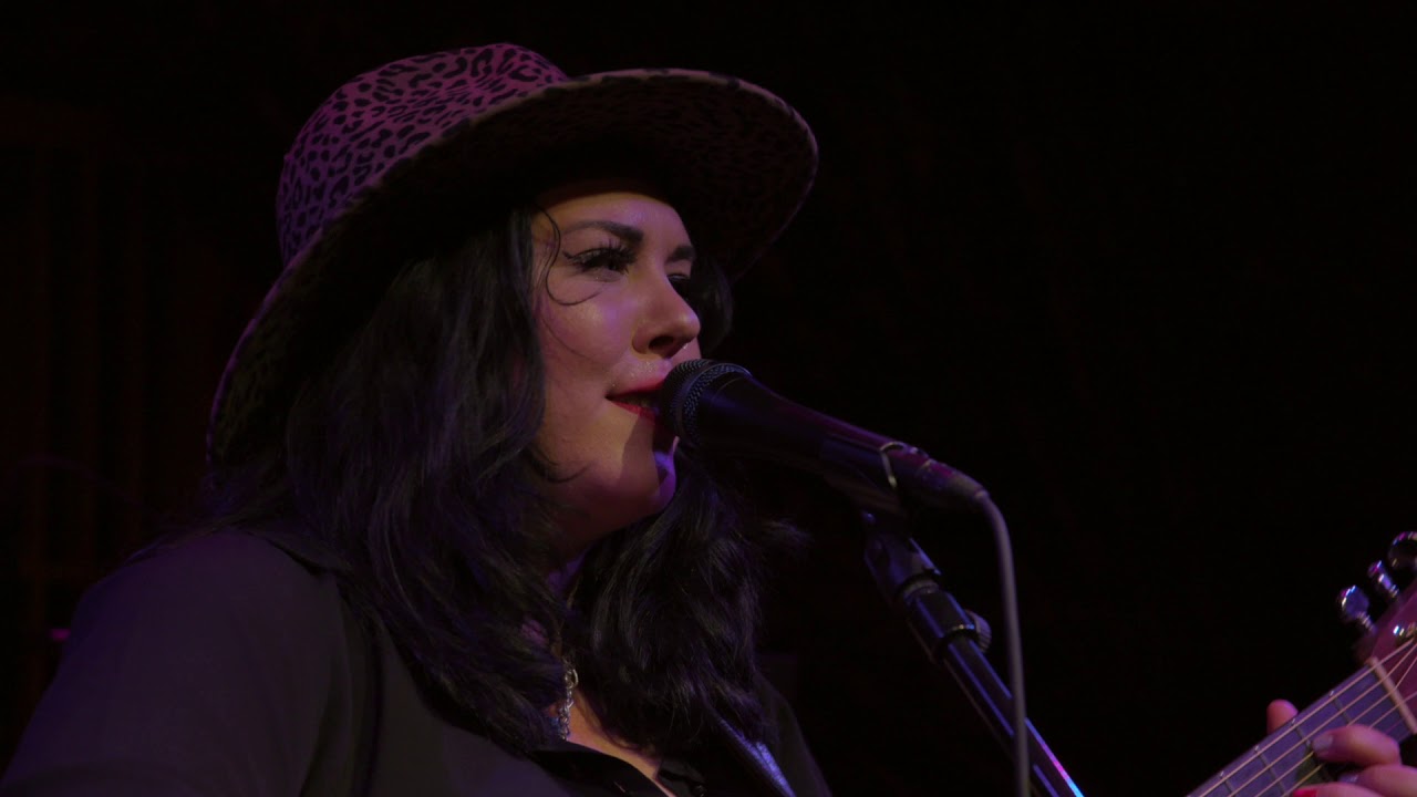 Nicole Boggs & The Reel - "Michele" (Live at Analog) - YouTube
