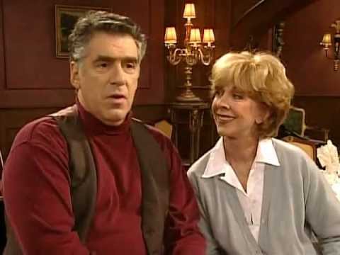 Friends Extras - On Location in London - YouTube