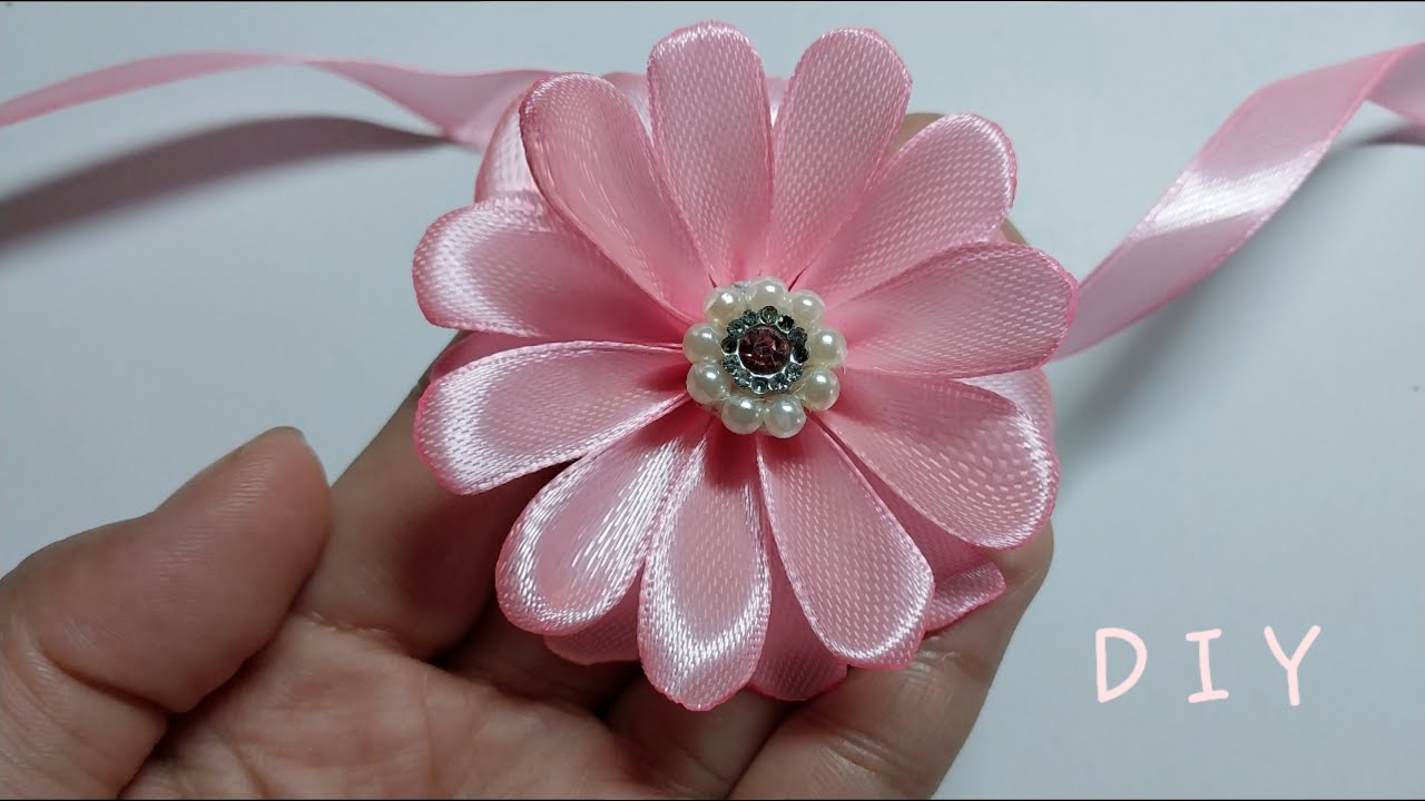 Diy how to make daisies with ribbon | make flowers with simple ribbons ...