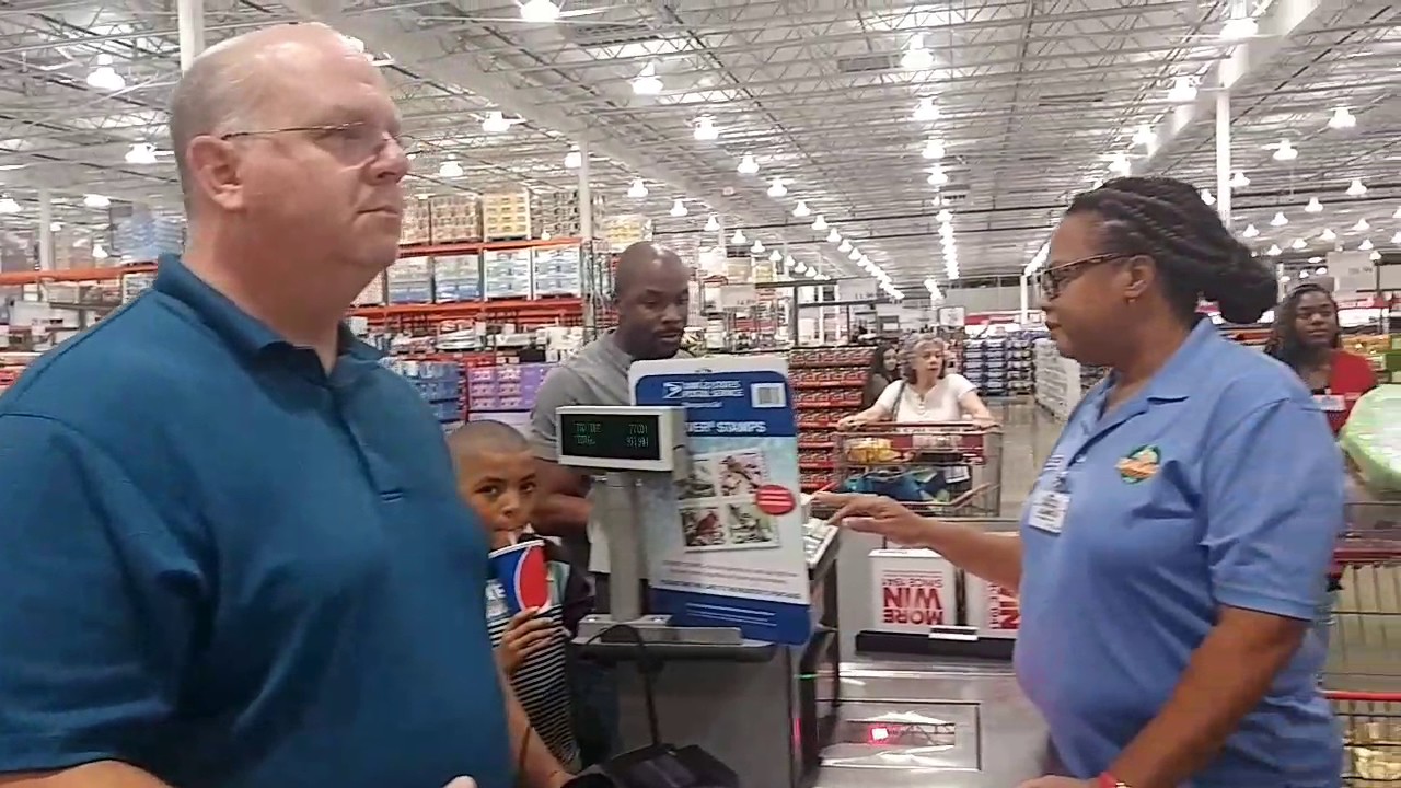Mannequin Challenge at Costco w Chester Pitts Foundation - YouTube