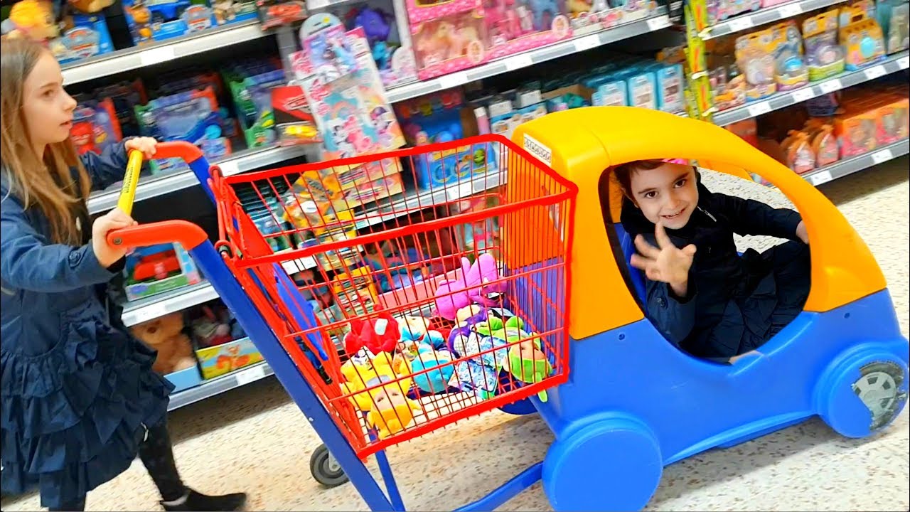 Emily Doing Shopping - Driving Car Shopping Cart - YouTube