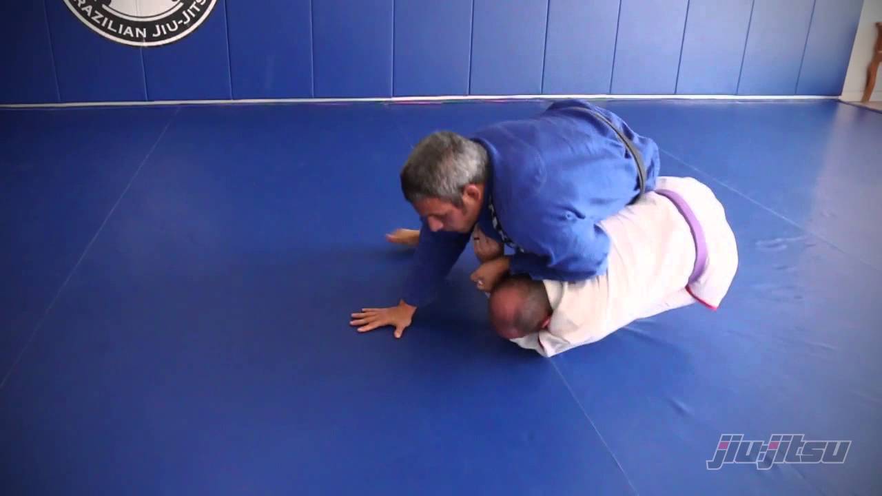 Nino Schembri, Reverse Omoplata Setup #2: Jiu-Jitsu Magazine, Issue #31 ...