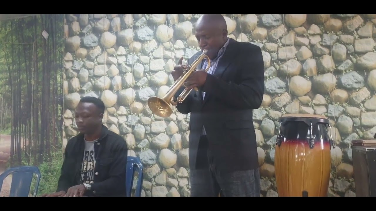 A great trumpeter and a big bros David Musa - YouTube