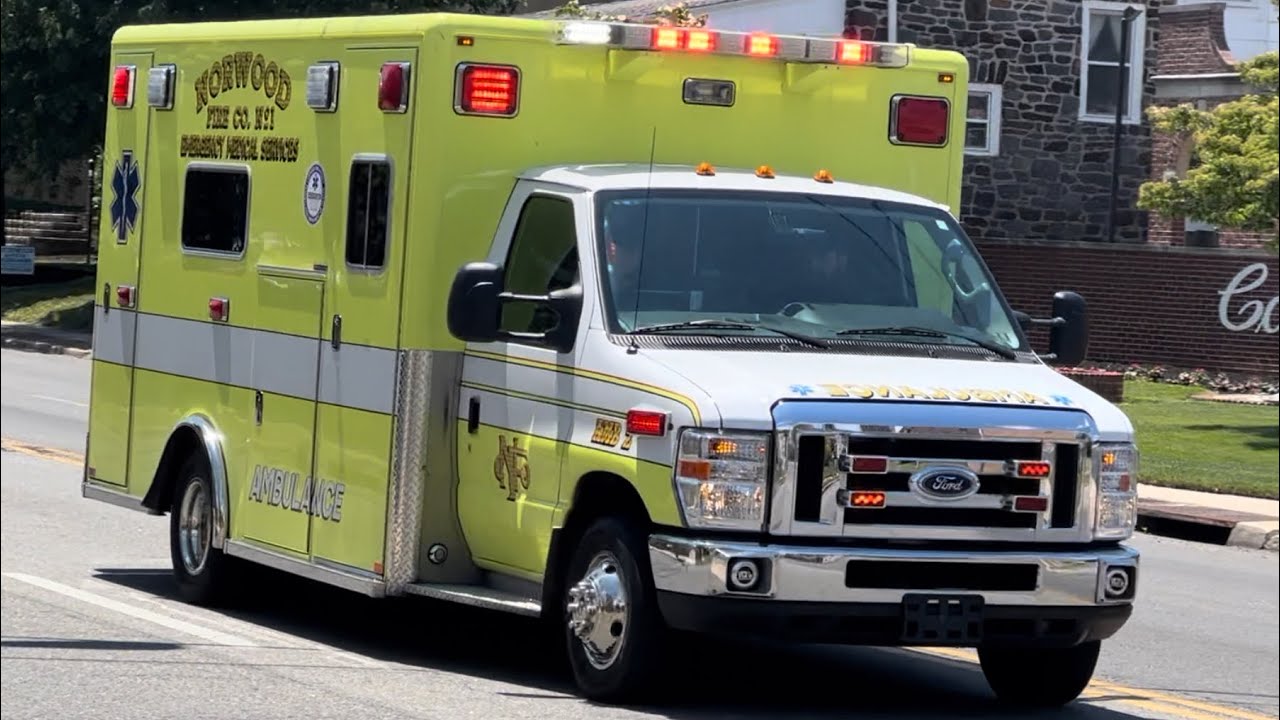 Norwood Fire Company Ambulance 2 Responding (X2) 6-5-23 - YouTube