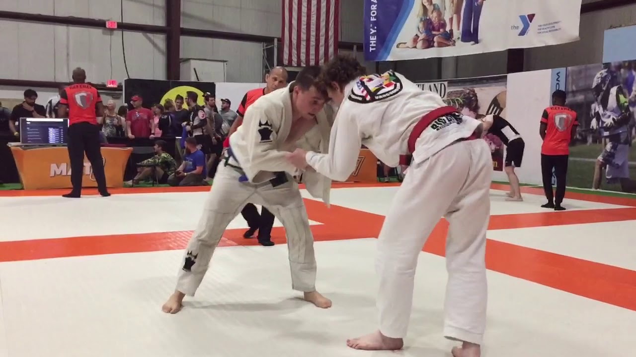 2018 Grappling Industries Jake Johnson win GI Bow and arrow choke - YouTube