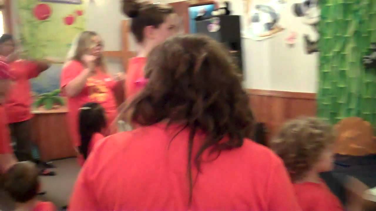 VBS He Reigns - YouTube