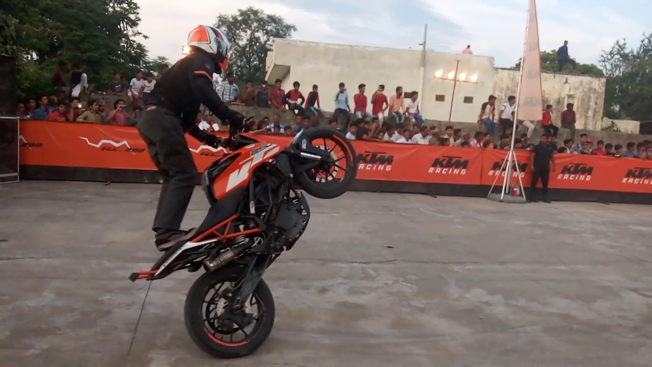 Ktm show - YouTube