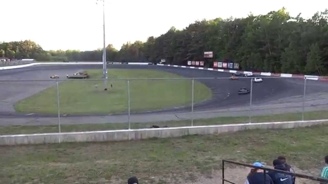 Modified Feature at Monadnock Speedway, NH, June 7, 2014 - YouTube