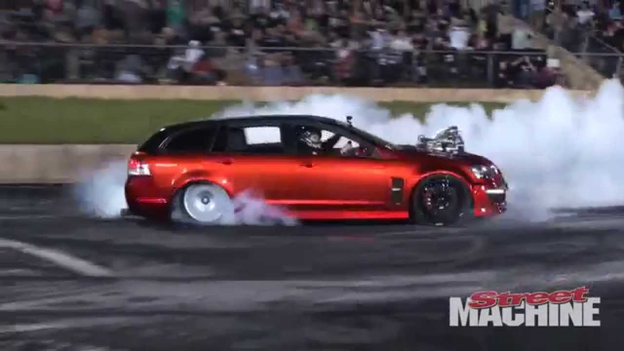 Burnout King - Perth Motorplex 2014 - YouTube