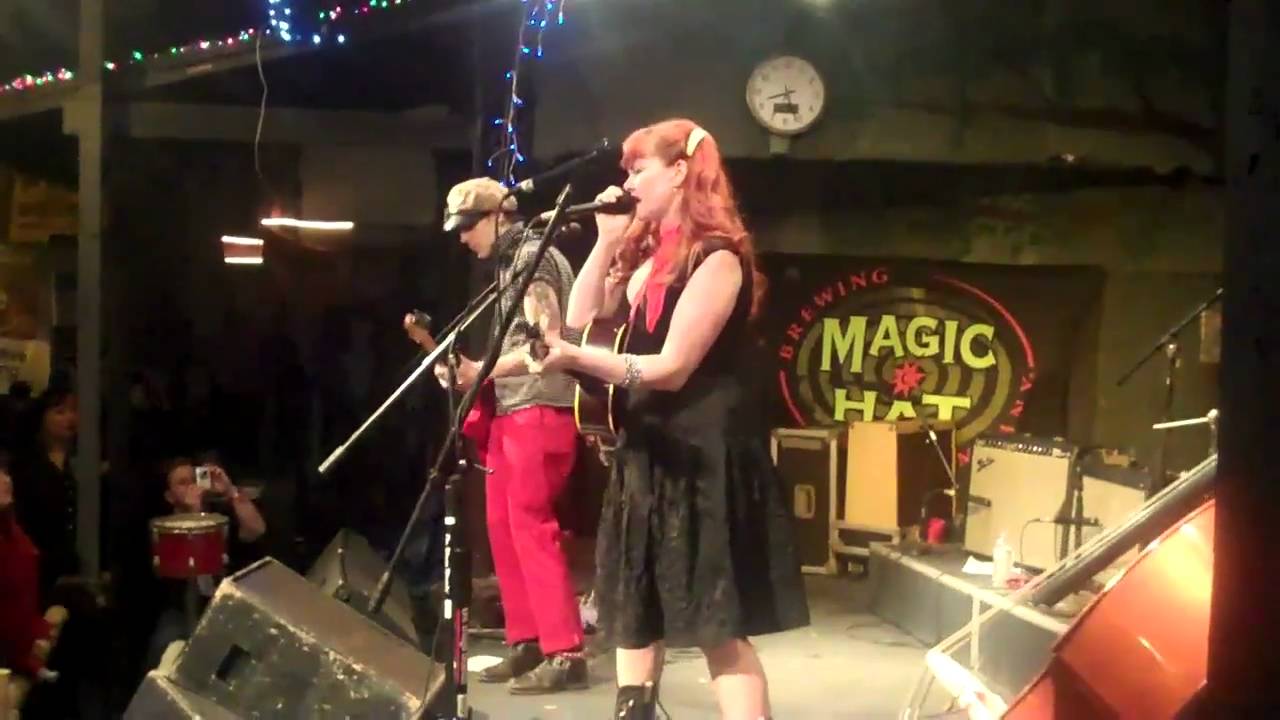Kim Lenz WMNF Rockabilly Ruckus 2/20/10 The Swing Johnny Carroll - YouTube