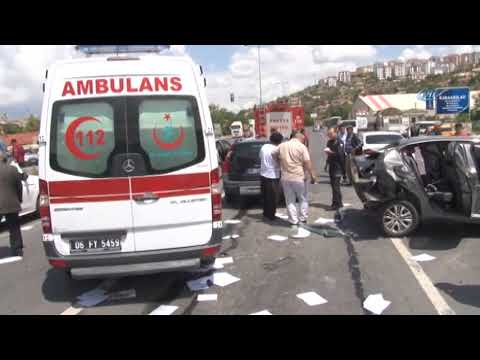 Başkent’te Zincirleme Trafik Kazası: 3’ü Polis 4 Yaralı