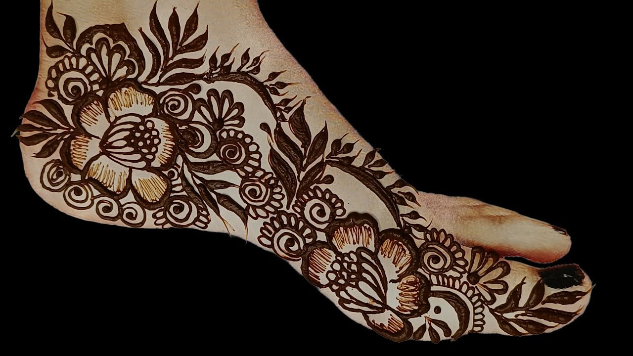 Latest unique pakistani floral Leg Mehndi Design |Easy & Simple flower ...