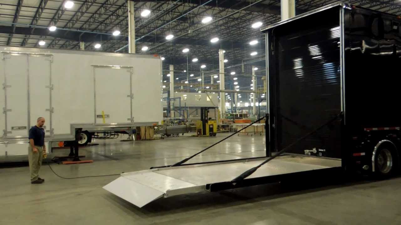 Kentucky Trailer_Liftgate - YouTube