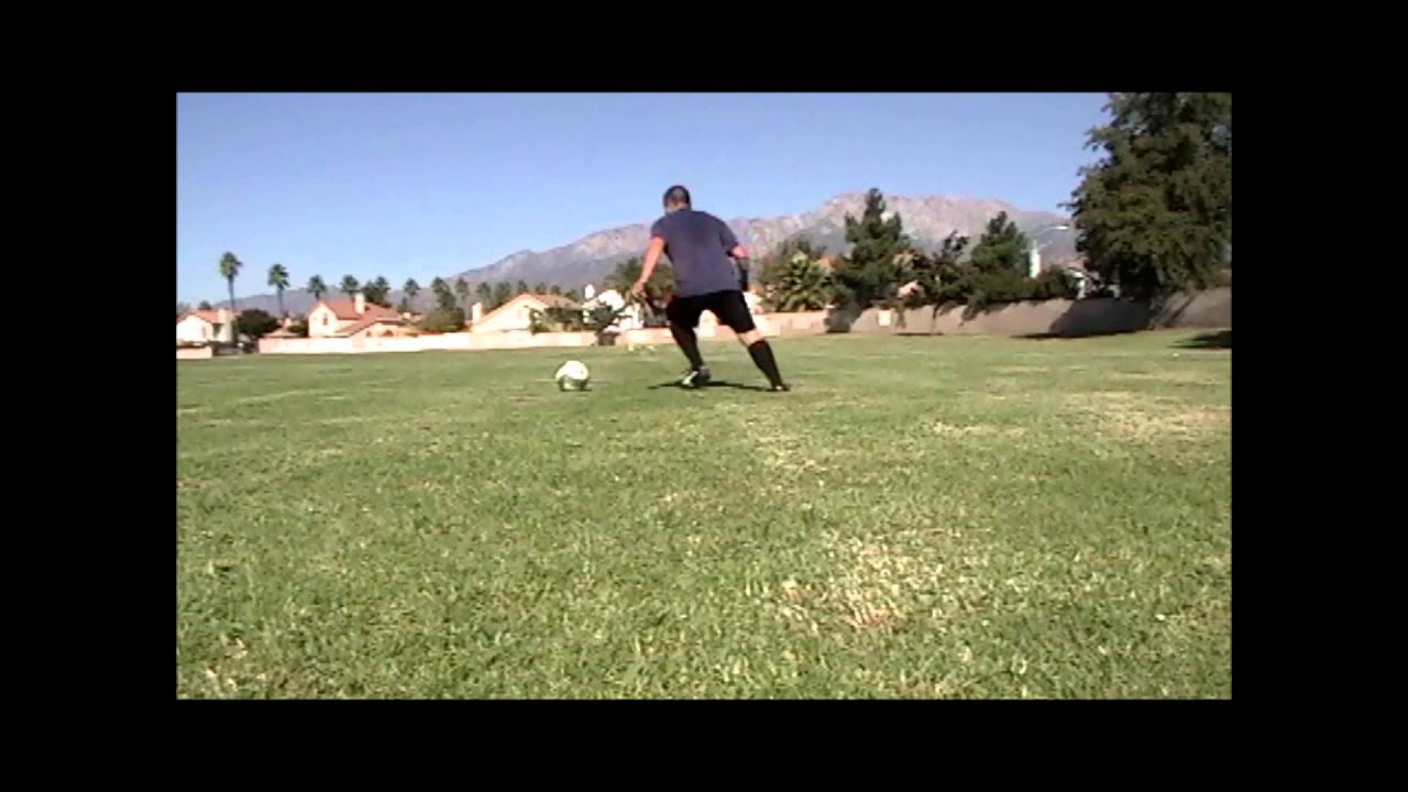 How to "Cristiano Ronaldo Chop" basic soccer trick - YouTube