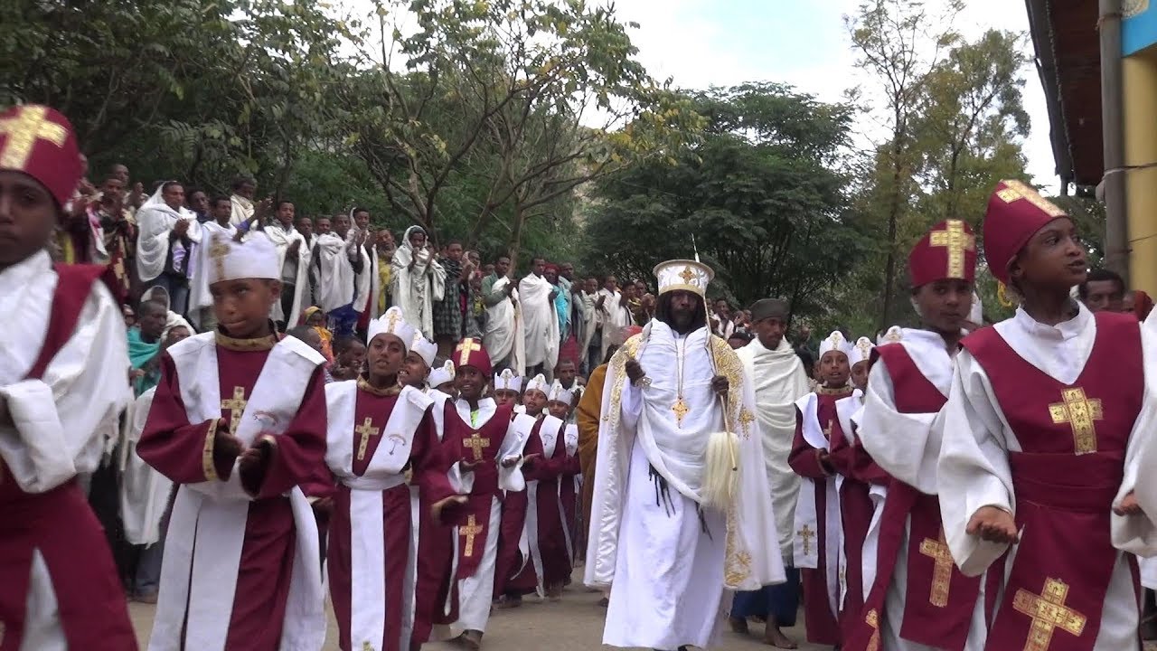 Aba Yohannes Tesfamariam Part 398 A የልደት በዓል አከባበር - YouTube