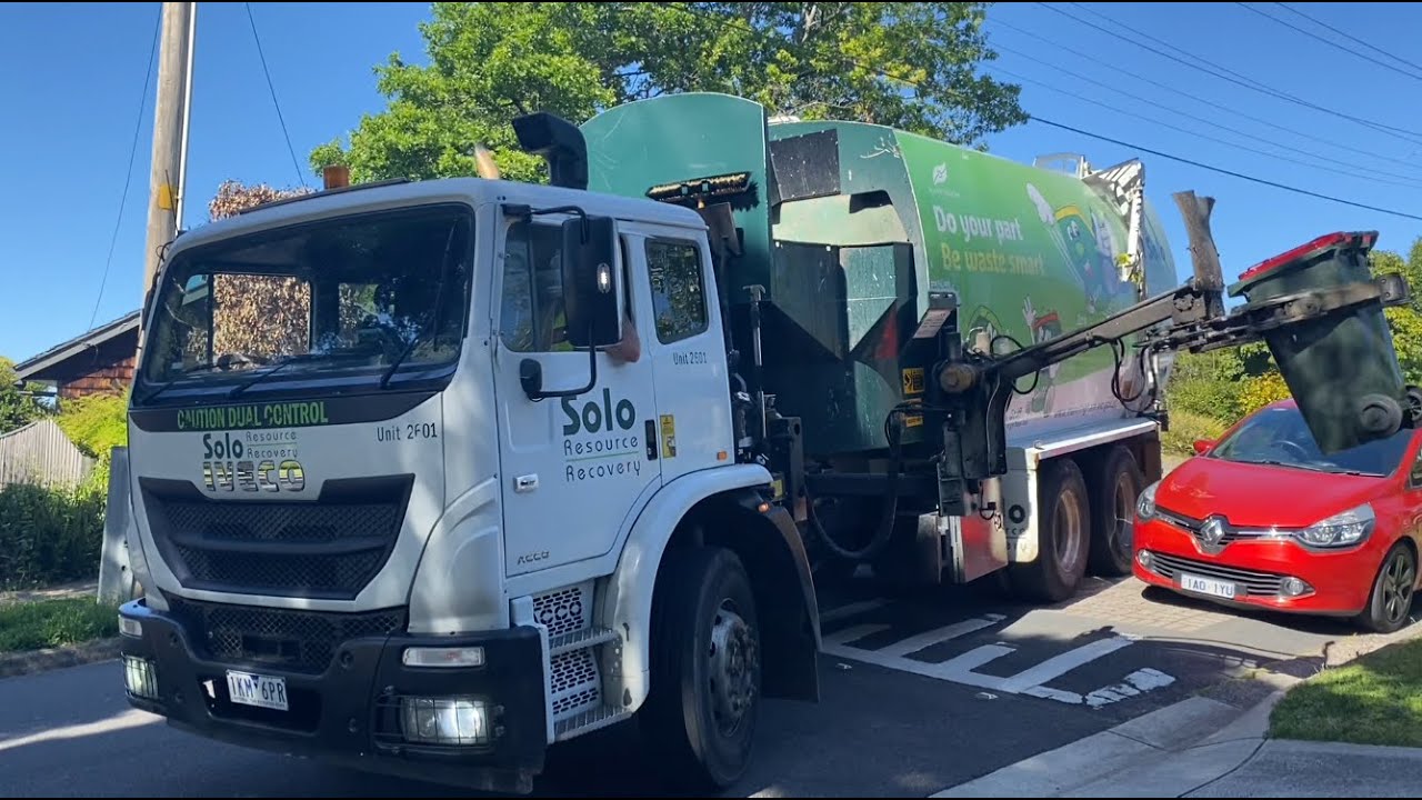Manningham Garbage 2601 - YouTube