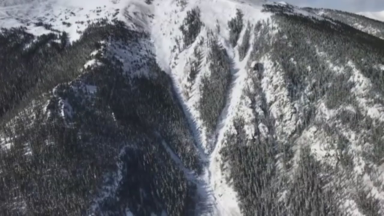 Explosives triggered avalanches in Colorado - YouTube