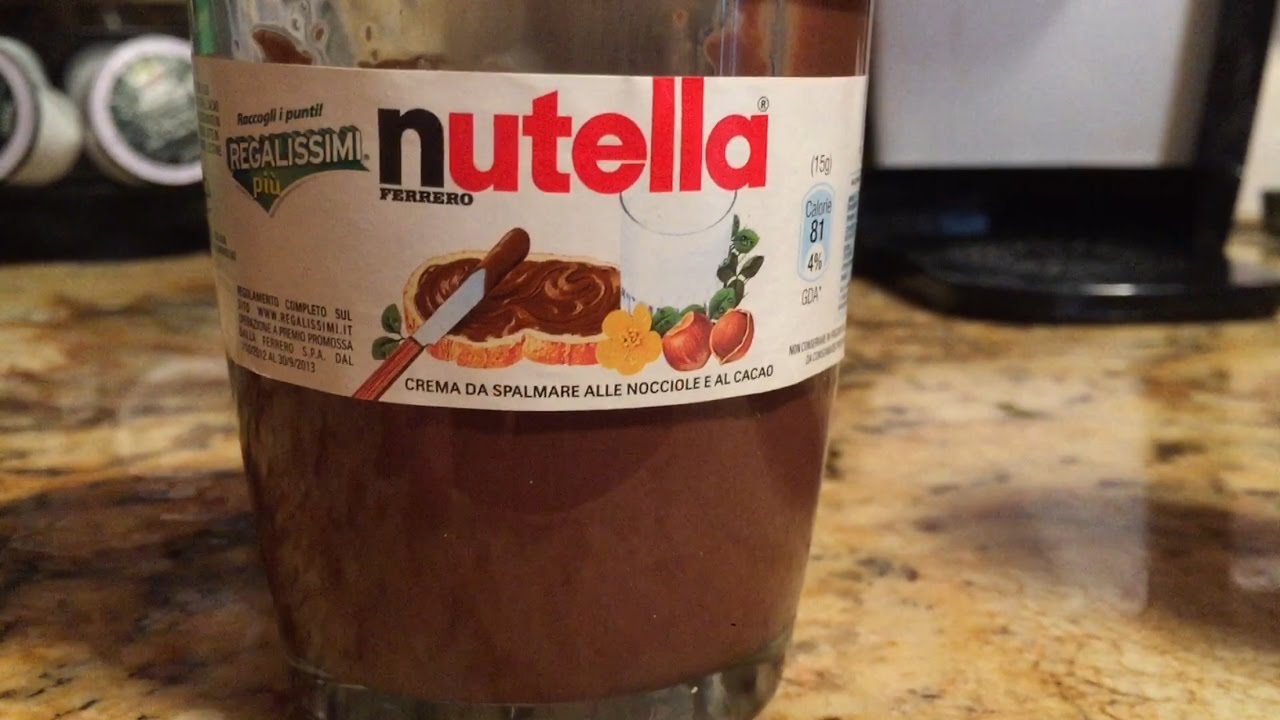 AN ITALIAN PB & J: PEANUT BUTTER, JELLY, & NUTELLA - YouTube
