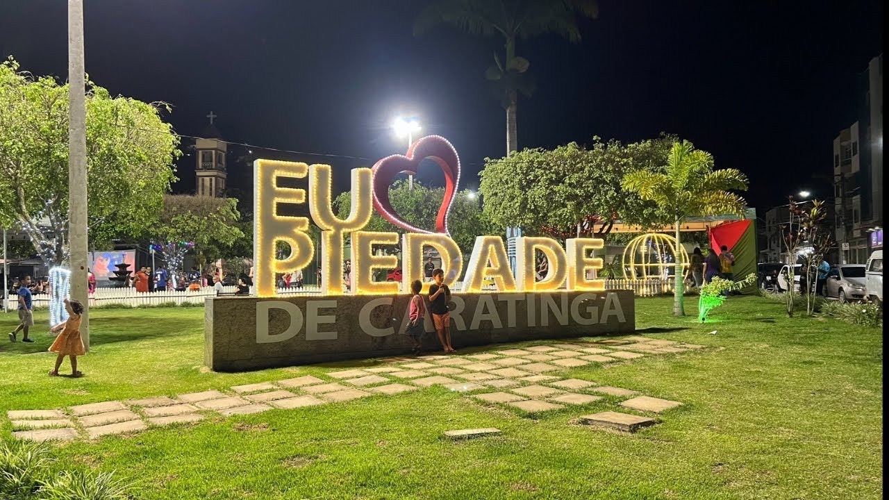 NOSSA CIDEADE, PIEDADE DE CARATINGA TA MUITO LINDA COM OS ENFEITES DE ...