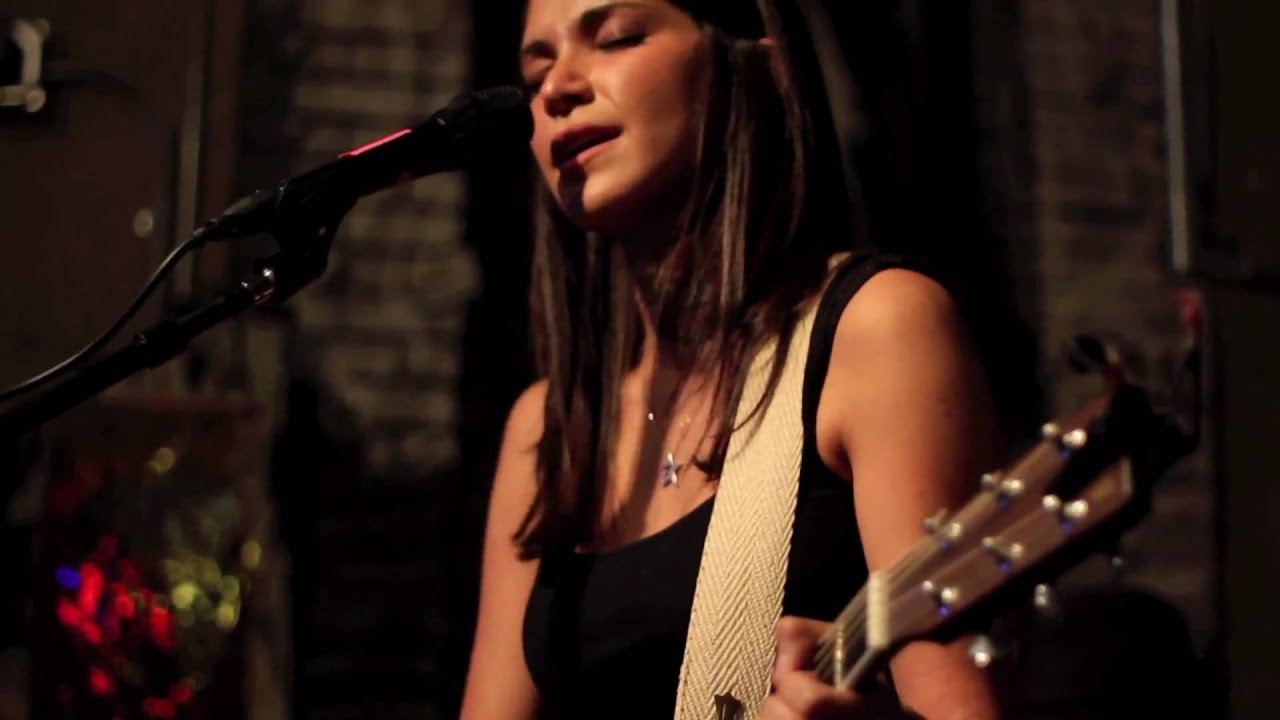 "Save Love" - By Phoenix Hart - Opening Bell 5/26/10.mov - YouTube