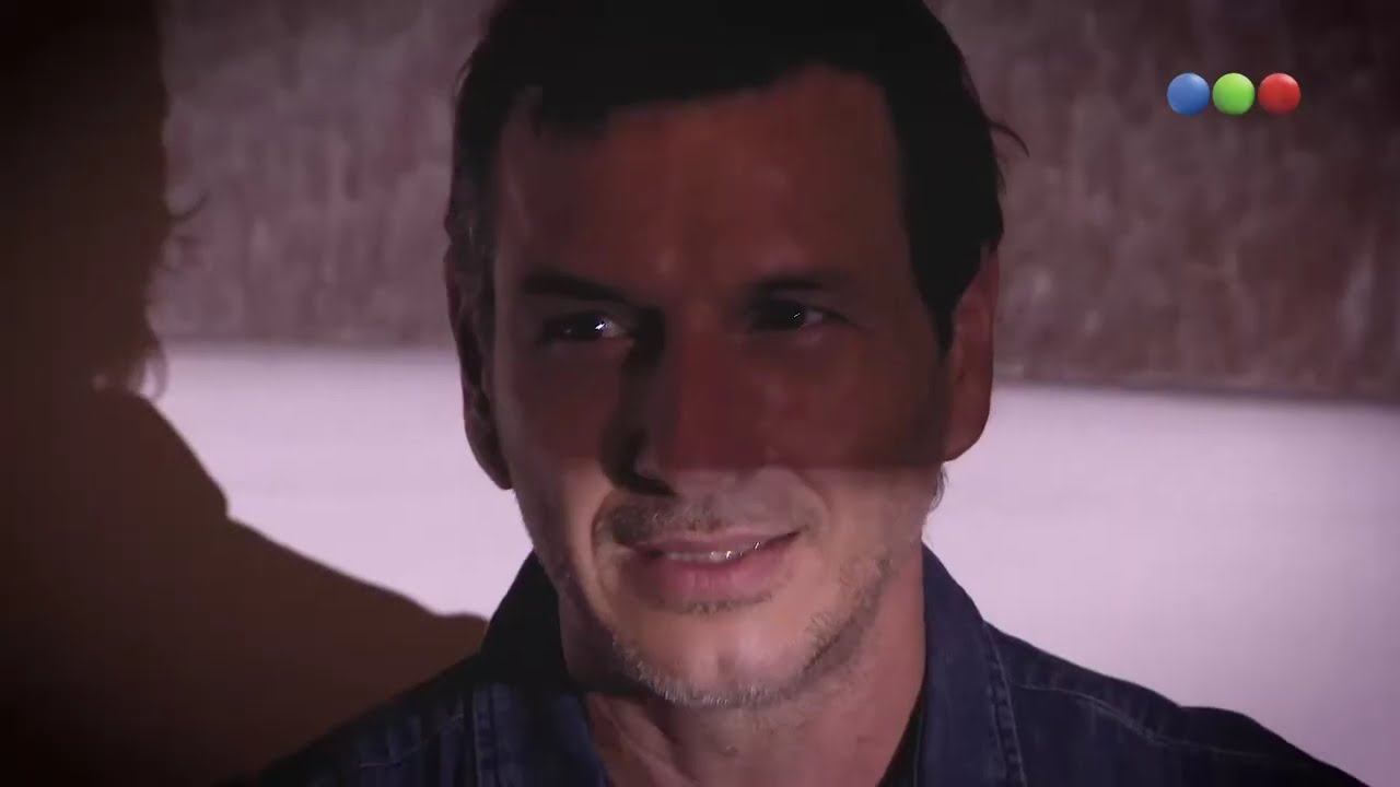 Él es Luis Rolón - Campanas en la Noche - YouTube