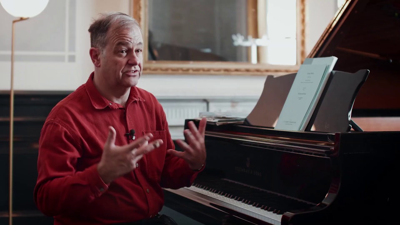 'In his songs you can hear Mahler at its most intimite' Julius Drake ...